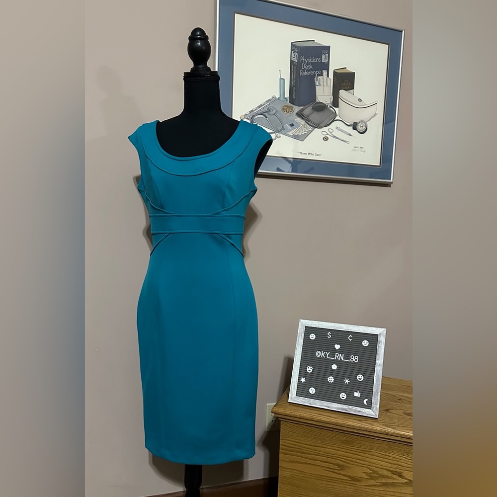 Turquoise Dress With Piping Line Details - Gem